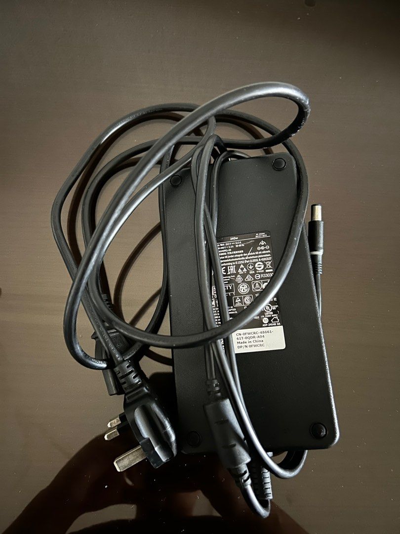 Dell Alienware 240W Charger and Socket Head, Computers & Tech, Parts ...