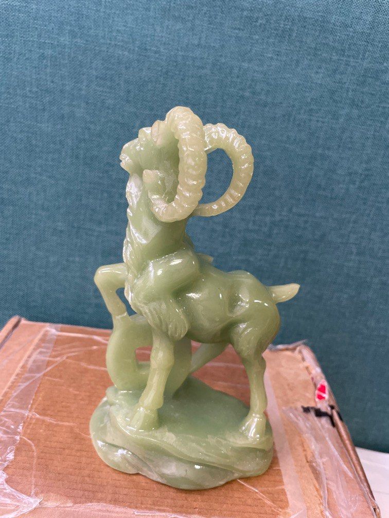 Display piece Jade Goat for wealth, Hobbies & Toys, Memorabilia ...