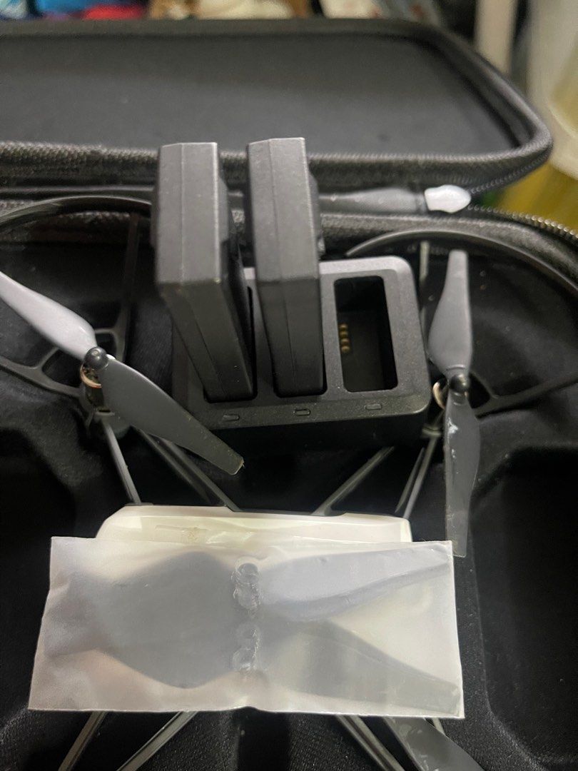 Dji Tello with controller, Photography, Drones on Carousell