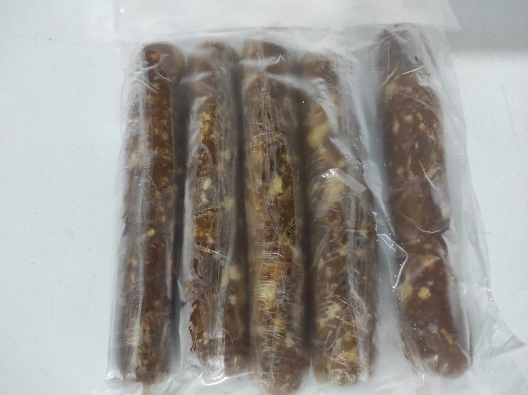 HALAL CHICKEN LONGGANISA, Food & Drinks, Chilled & Frozen Food on Carousell