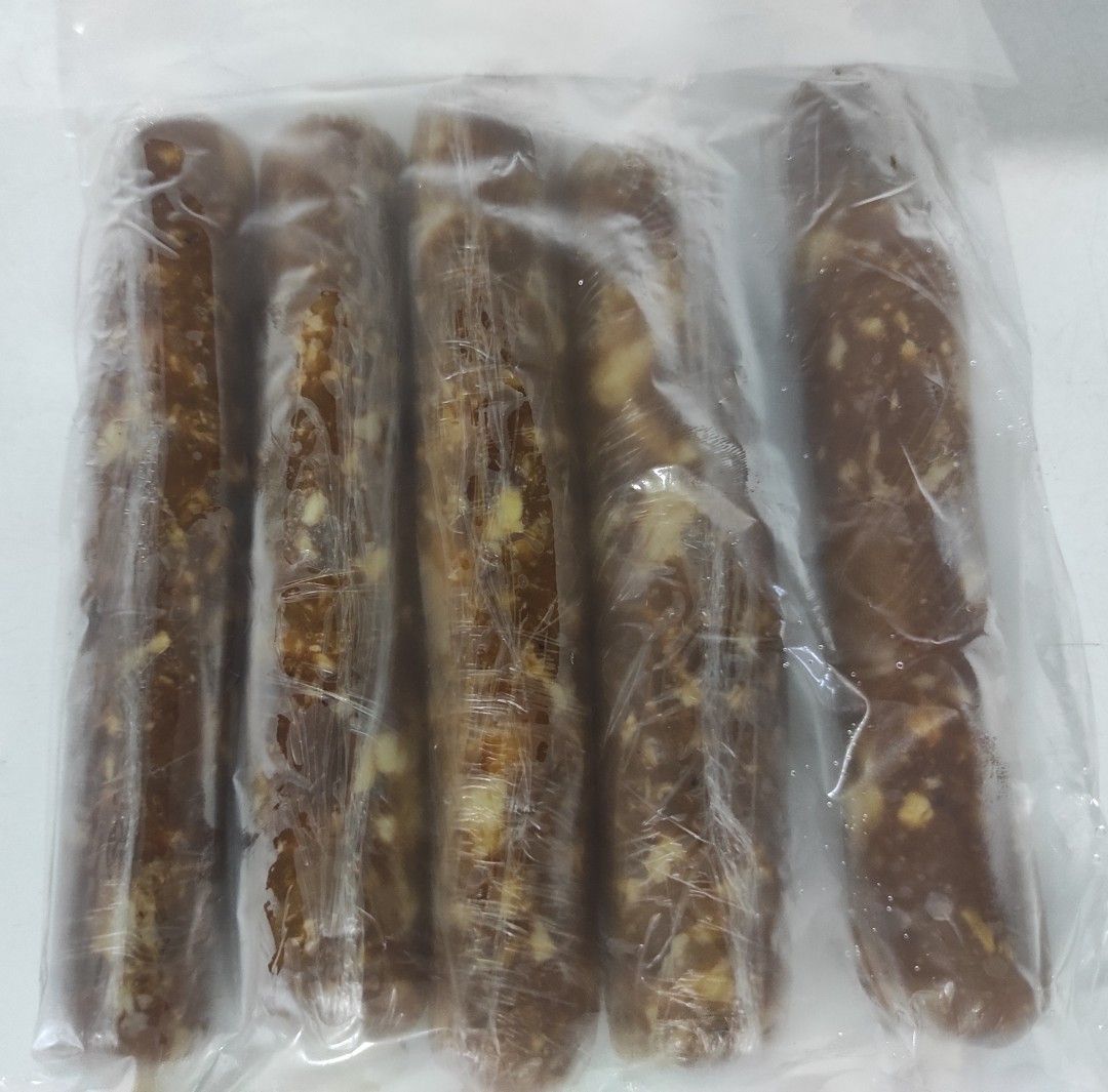 HALAL CHICKEN LONGGANISA, Food & Drinks, Chilled & Frozen Food on Carousell