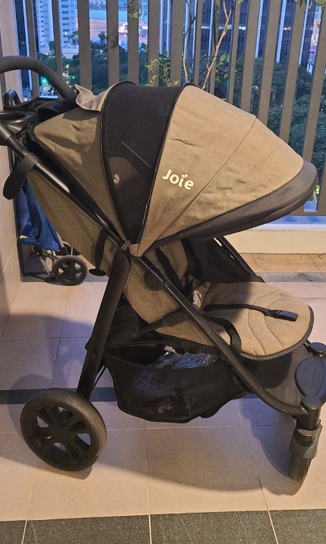 Joie stroller, Babies & Kids, Going Out, Strollers on Carousell