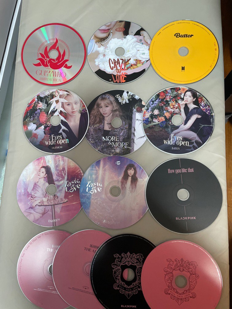 Kpop CD #blackpink #bp # twice #itzy #bts, 興趣及遊戲, 收藏品及紀念品, 韓流 - Carousell