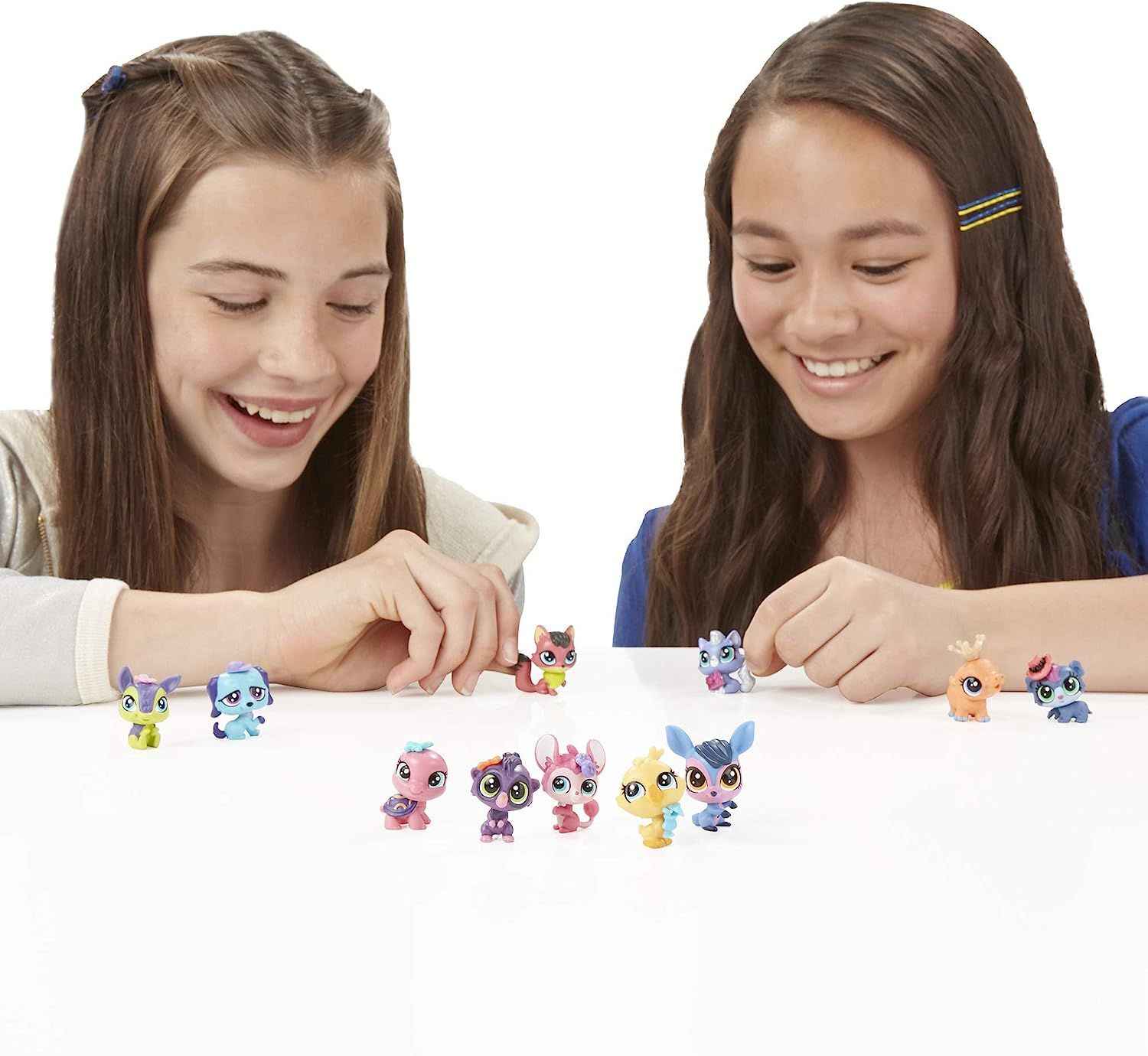 Littlest Pet Shop Pet Party Spectacular Collector Pack Toy, Includes 15 ...