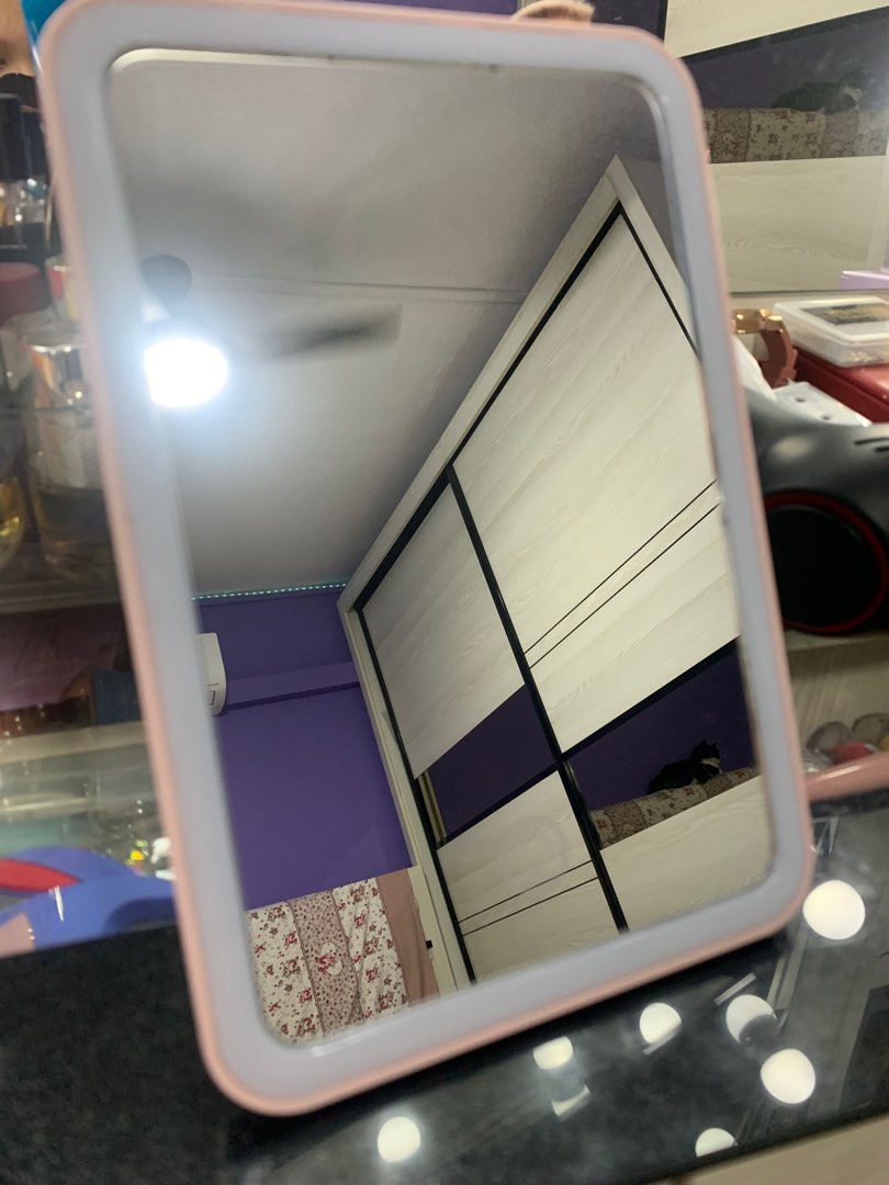 miniso led mirror, Furniture & Home Living, Home Decor, Mirrors on ...