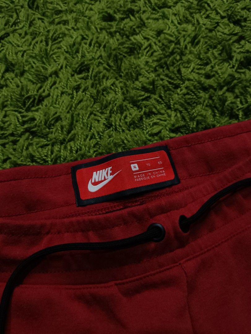 Nike Tech fleece Short, Men's Fashion, Bottoms, Shorts on Carousell