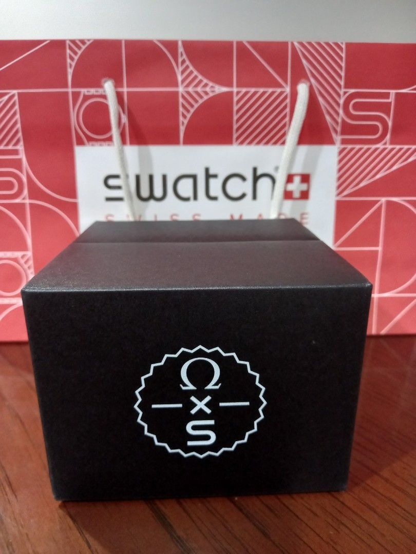 Omega x Swatch Mission to Pluto Watche BIOCERAMIC MOONSWATCH Collection ...