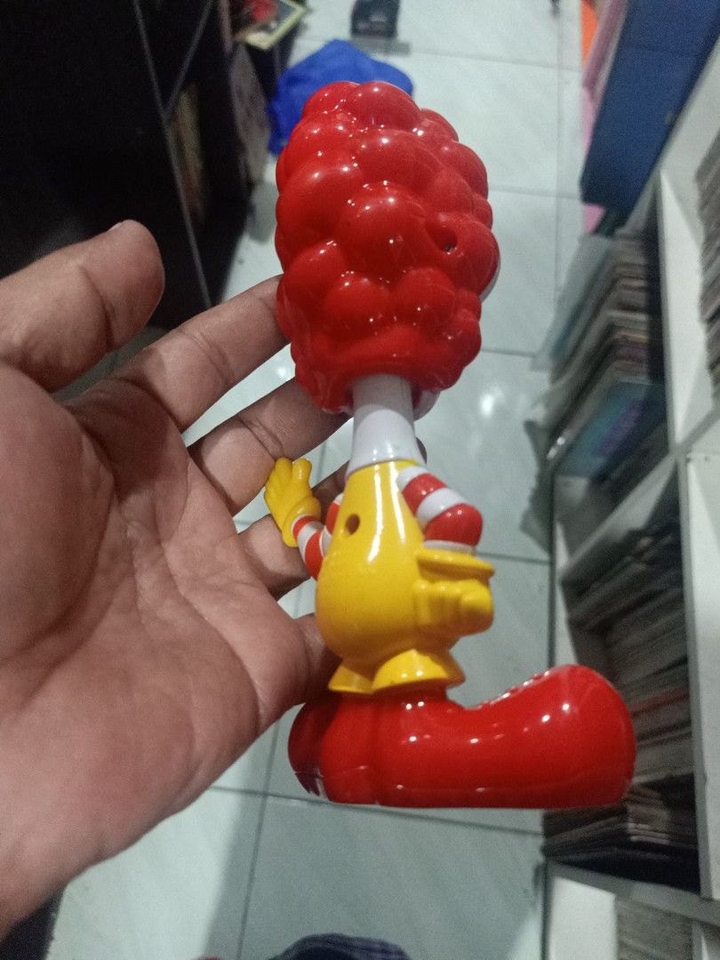 patung mcd lama, Hobbies & Toys, Toys & Games on Carousell