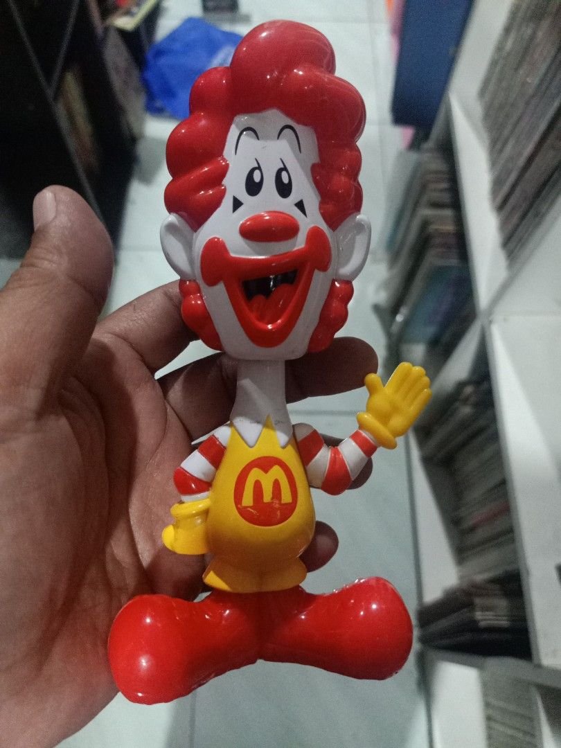 patung mcd lama, Hobbies & Toys, Toys & Games on Carousell