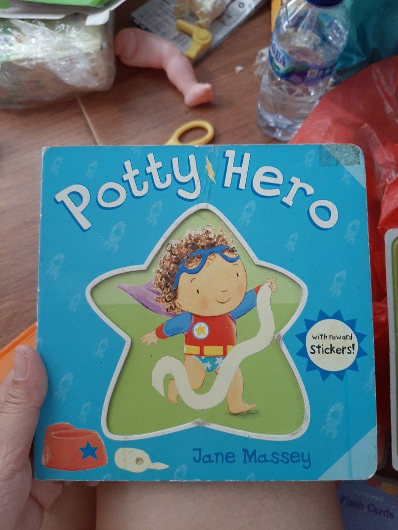 Potty hero, Buku & Alat Tulis, Buku Anak-Anak di Carousell