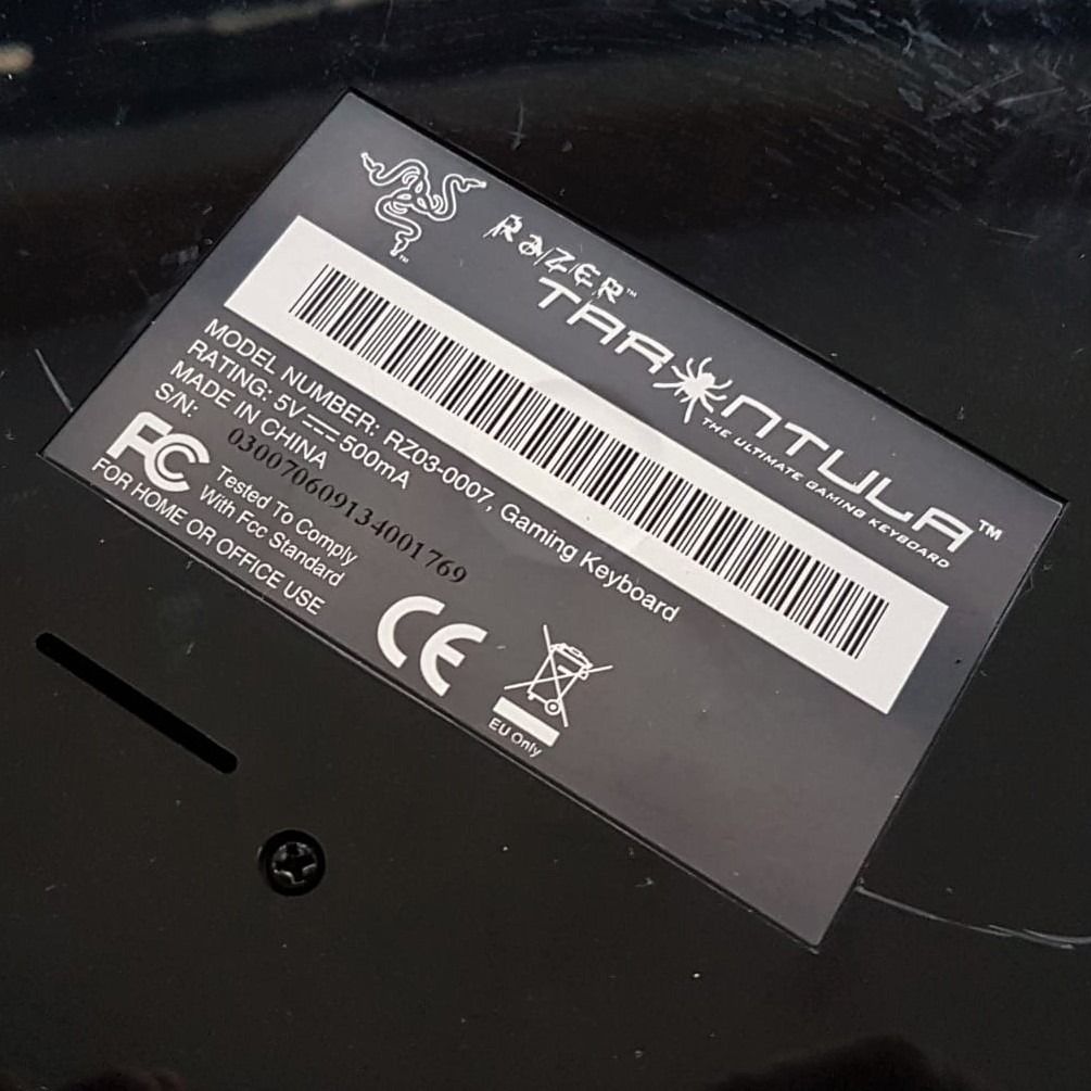 Premium Razer Tarantula Gaming Keyboard, Model RZ03-00070, Sleek, Smart ...