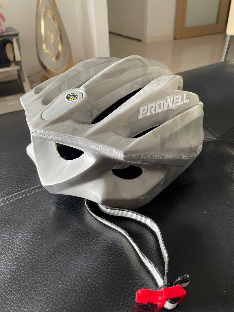 Prowell Bicycle Helmet, Sports Equipment, Bicycles & Parts, Parts ...