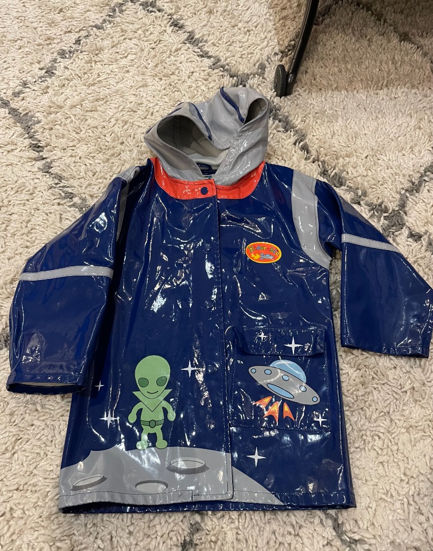 Raincoat, Babies & Kids, Babies & Kids Fashion on Carousell