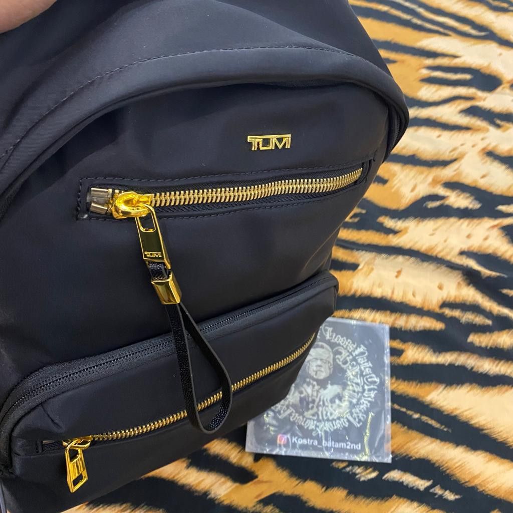 Ransel tumi, Fesyen Wanita, Tas & Dompet di Carousell