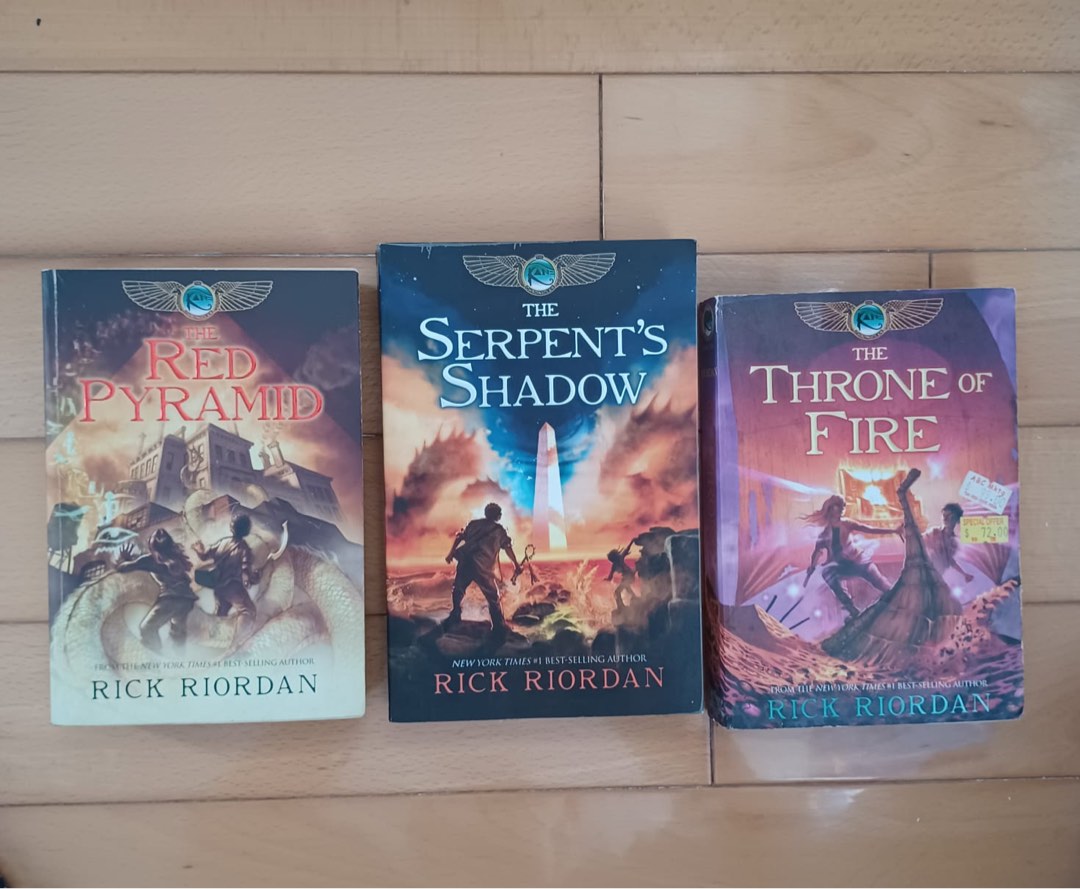 Red Pyramid/ Serpent’s Shadow/ Throne of Fire by Rick Riordan, 興趣及遊戲 ...