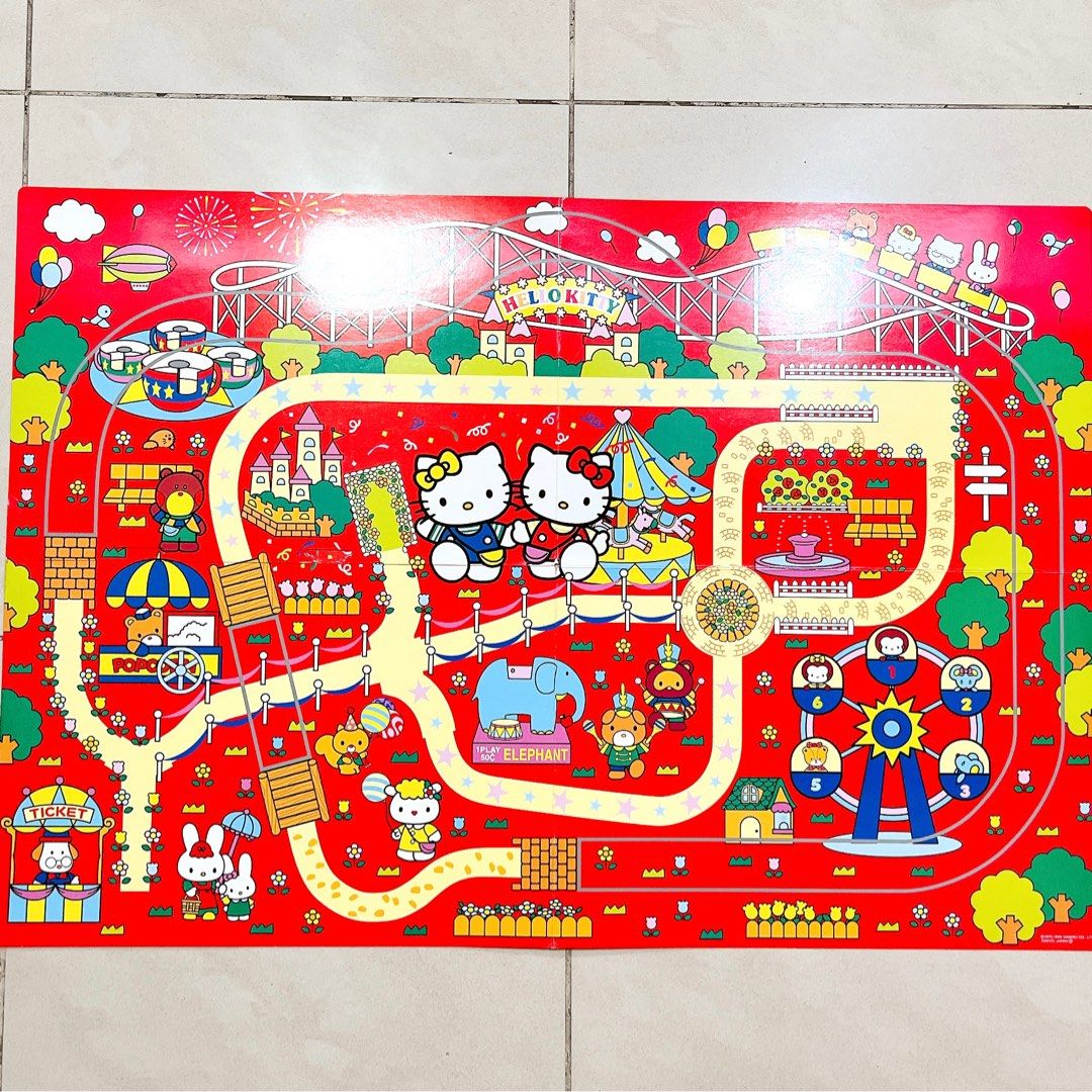 Retro game Sanrio Hello Kitty Domino Taoshi 3D map, Hobbies & Toys ...