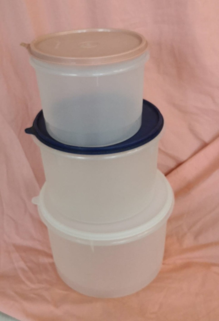 Round Tupperware Containers - 3-in-1, Furniture & Home Living ...