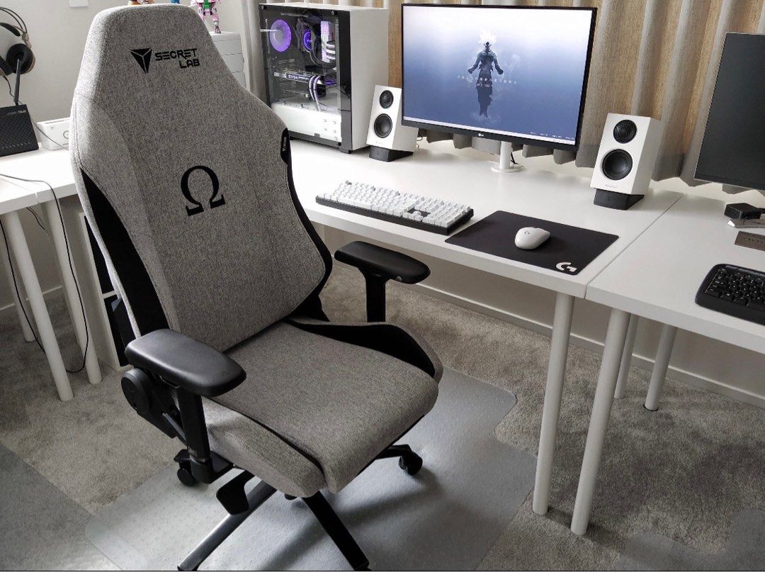 Secretlab 2020 Omega Softweave Cookies and Cream, Furniture & Home ...