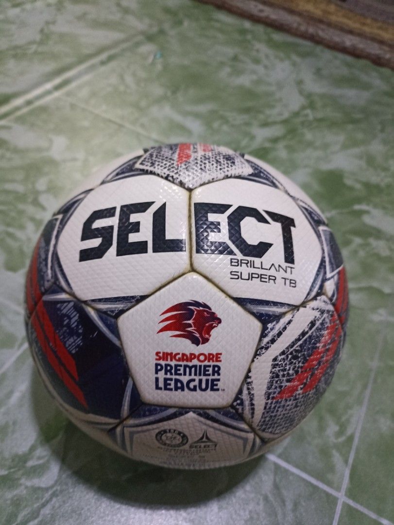 SELECT SINGAPORE PREMIER LEAGUE OFFICIAL BALL, Sports Equipment, Sports ...