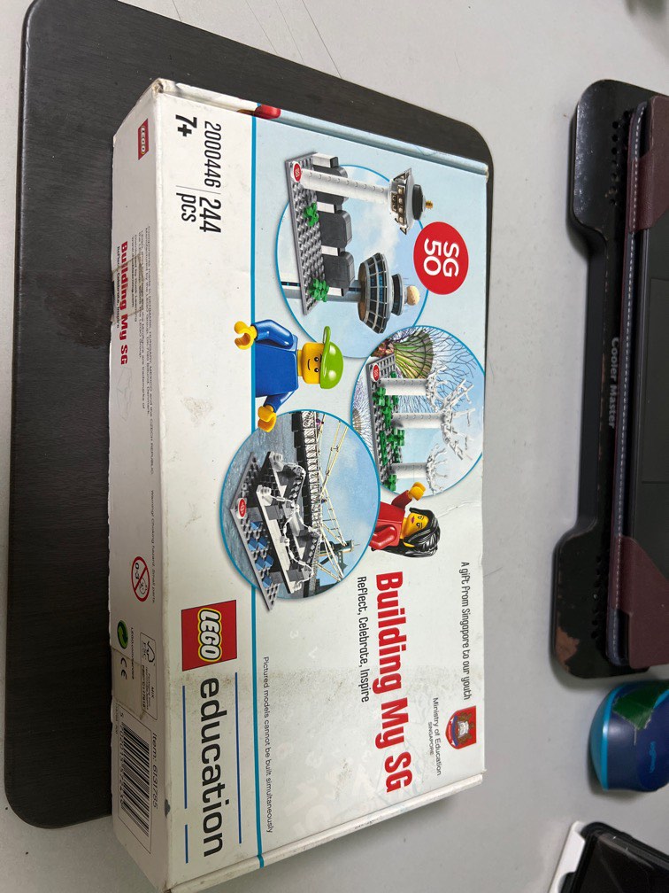 Sg 50 commemorative Lego set, Hobbies & Toys, Toys & Games on Carousell