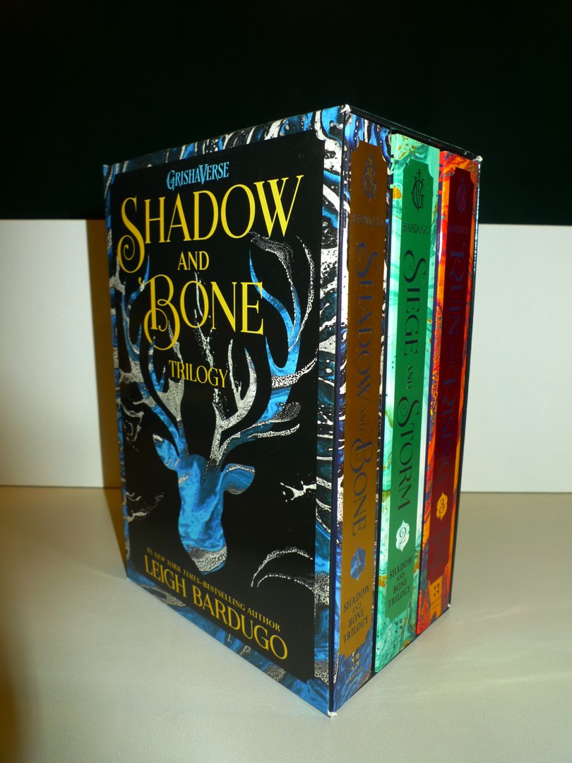 Shadow and Bone Trilogy Set / Individual, Hobbies & Toys, Books ...