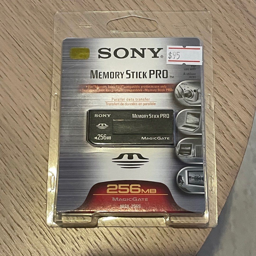 Sony Memory Stick Pro (256MB), Photography, Cameras on Carousell