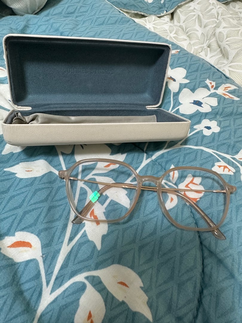 Sunnies Helsinki in Bellini on Carousell