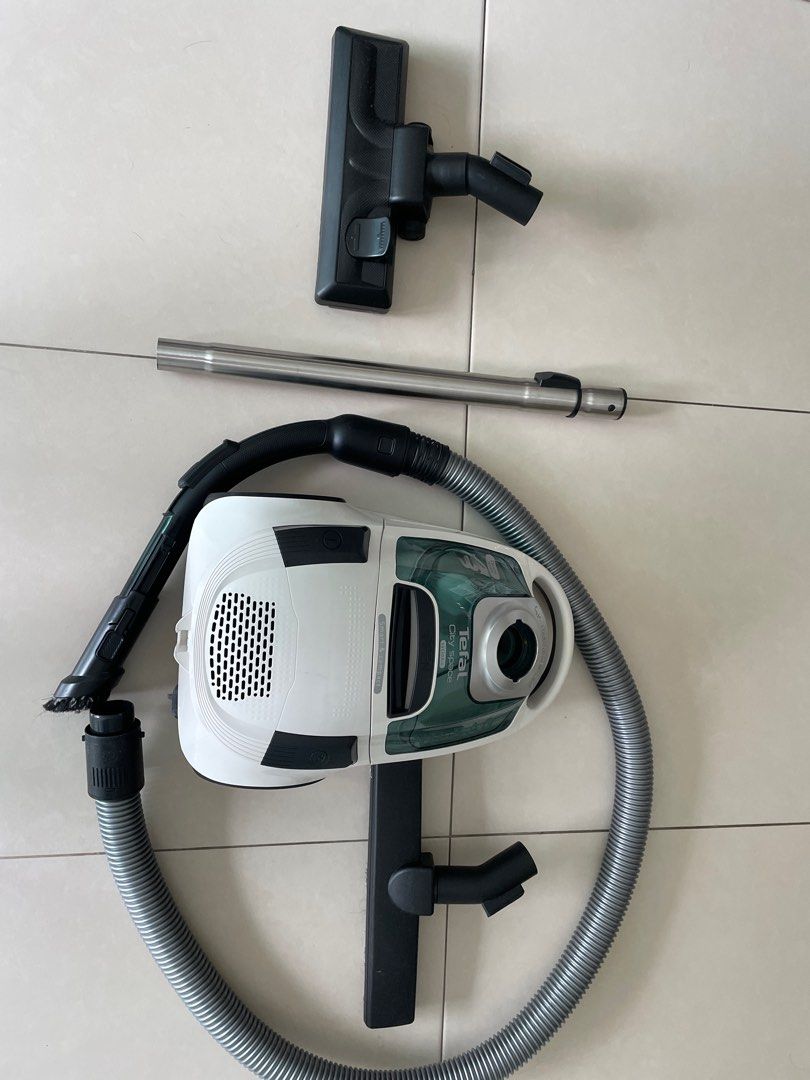 Tefal city space cyclonic, TV & Home Appliances, Vacuum Cleaner ...