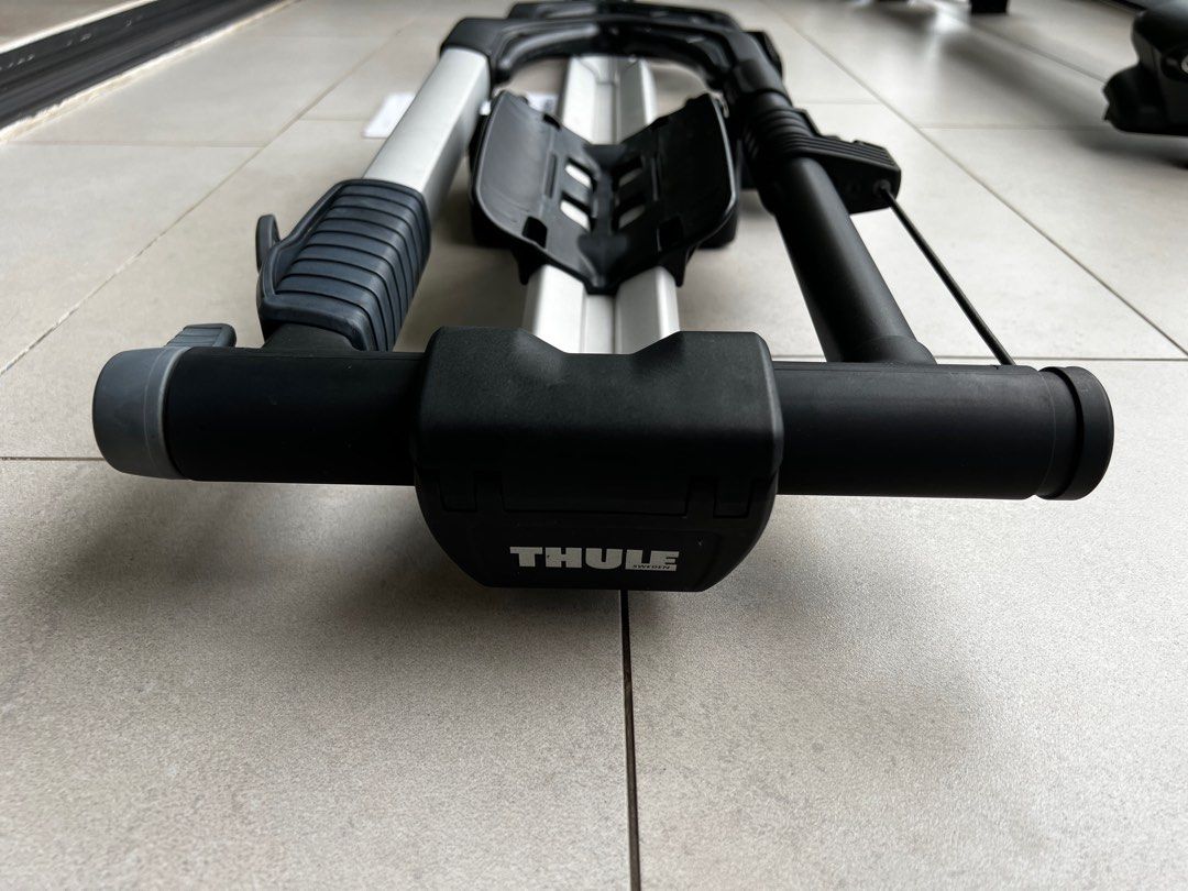 Thule UpRide 599 bike carrier/rack, Sports Equipment, Other Sports ...