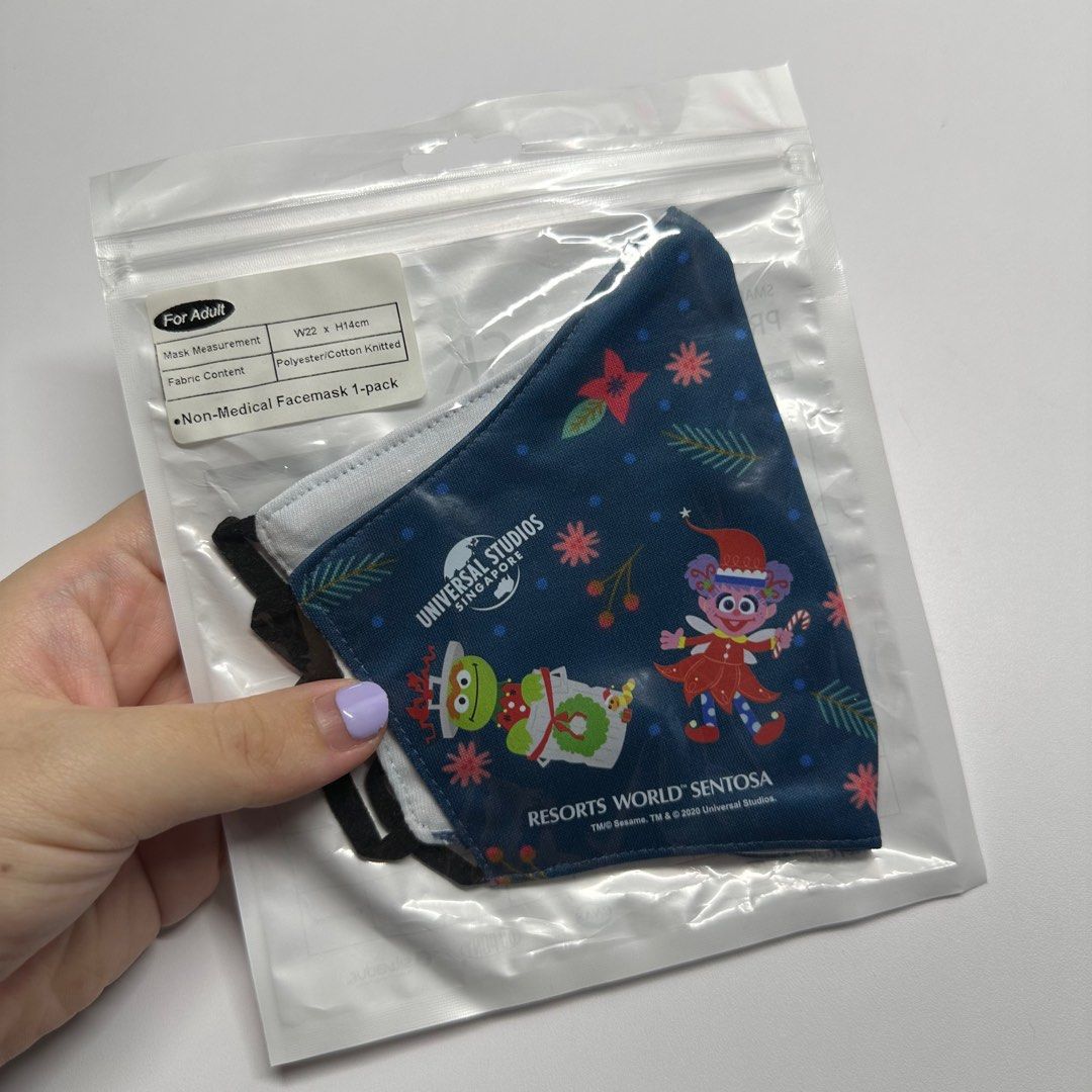 Universal Studios Face Mask Cloth Sesame Street, Health & Nutrition ...