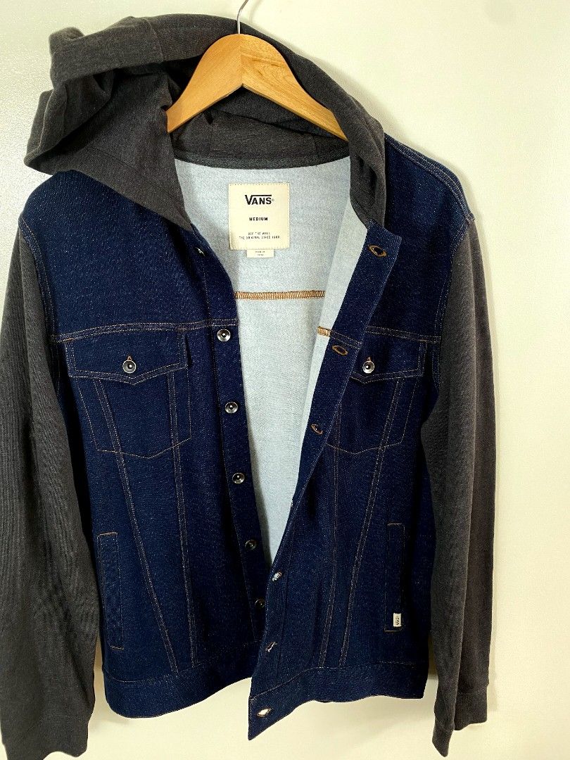 Vans Denim Jacket, Men's Fashion, Coats, Jackets and Outerwear on Carousell