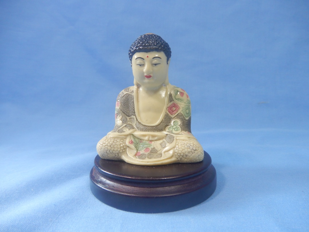 Vintage faux ivory fish bone resin hand carved netsuke Buddha wood ...