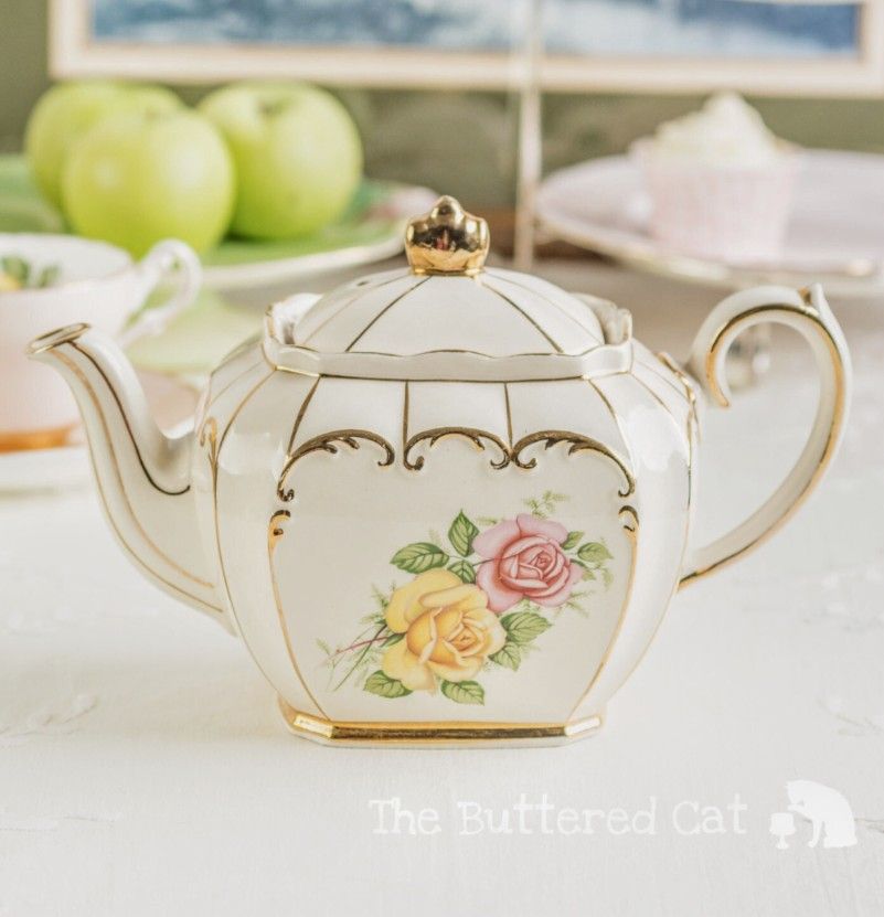 Vintage Sadler English cube shaped teapot, Furniture & Home Living ...