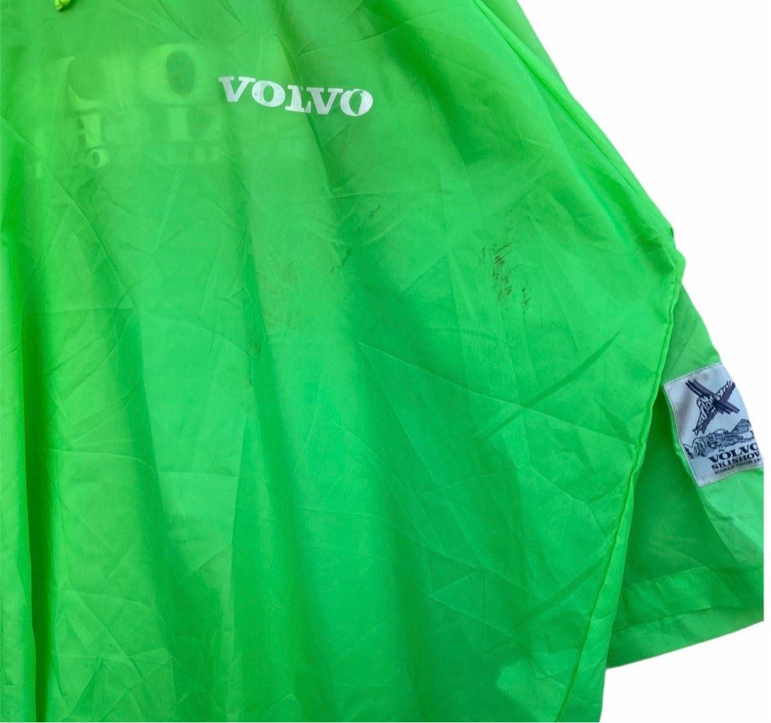 Vintage Volvo Ski Show World Tour 1993 Raincoat Jacket, Men's Fashion ...