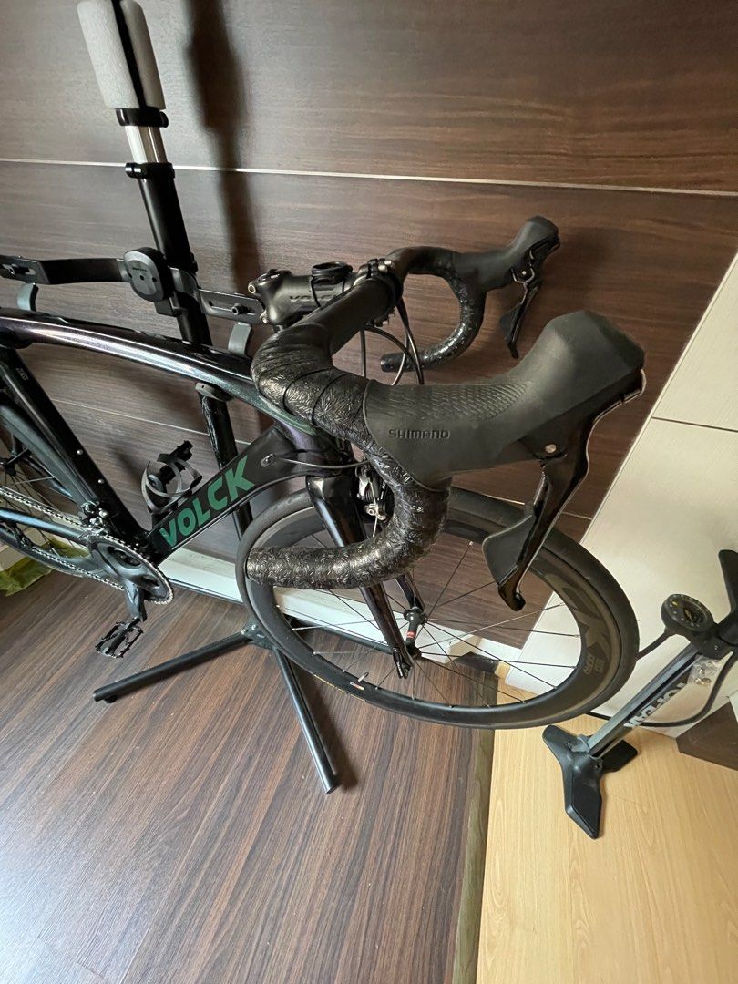 VOLCK Carbonite full carbon road bike, Sports Equipment, Bicycles ...