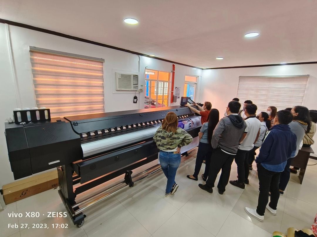 10ft LARGE FORMAT PRINTER MACHINE (DUAL HEAD), Computers & Tech ...