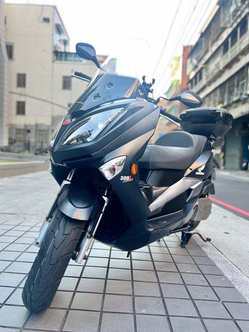 2016年 宏佳騰 Aeon Elite 300 前後輪剛換新, 機車, 重機在旋轉拍賣