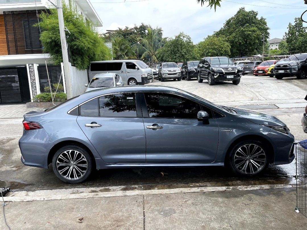 2021 Toyota Corolla Altis 1.8V hybrid celestial silver Auto on Carousell