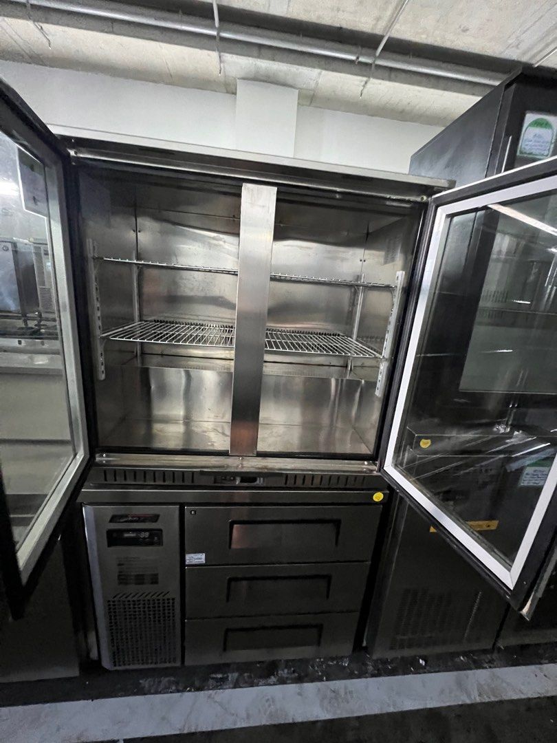 2 Doors Bar Chiller/ Glass Door Counter Chiller/ Display Counter ...