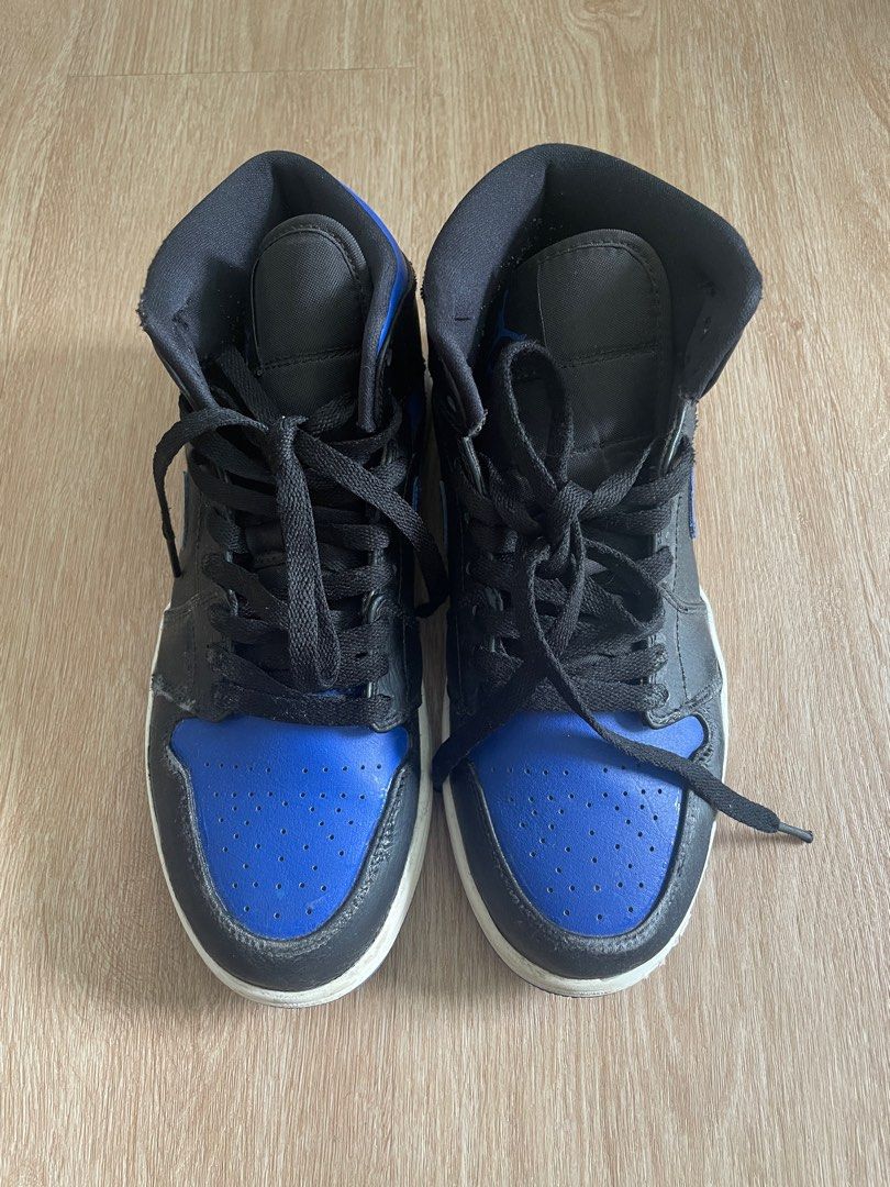 air jordan 1s mid hyper royale, Men's Fashion, Footwear, Sneakers on ...