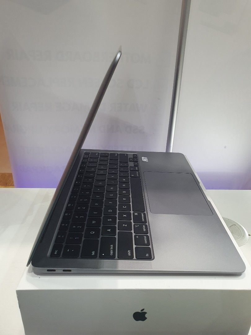 Macbook Air 13 inch 2020 A2179 8GB ram 256gb SSD Space Grey , Computers ...