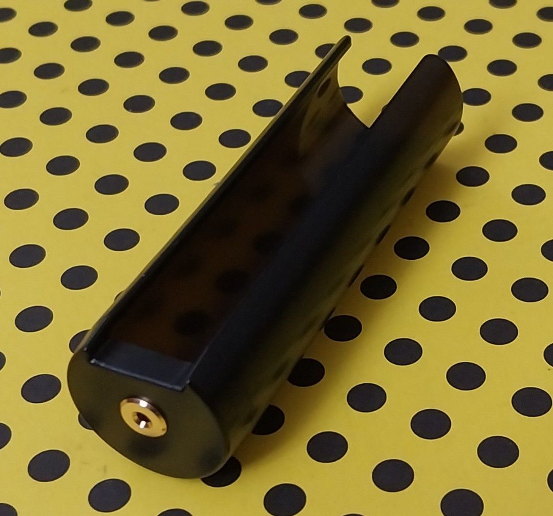 Nitecore Battery Adaptor Magazine for 18650 to 21700, Sports Equipment ...