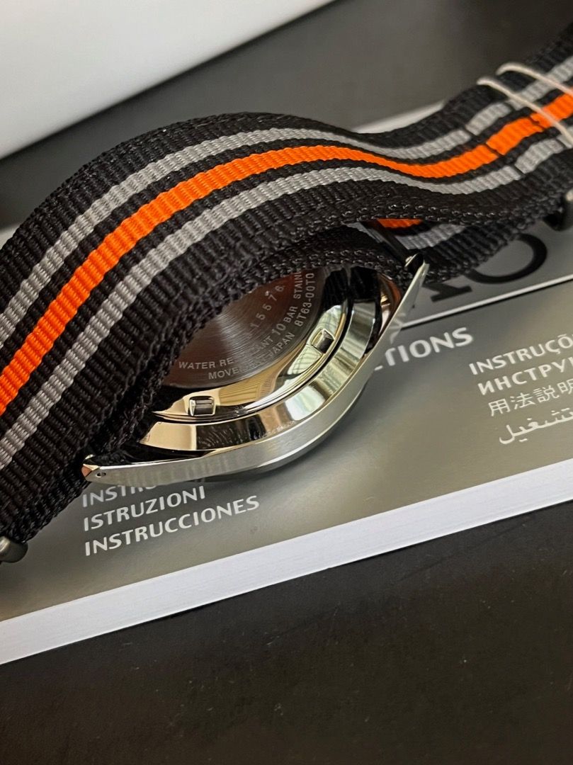 BNEW AUTHENTIC! SEIKO SSB403P1 Chronograph Tachymeter Grey Dial Cloth ...