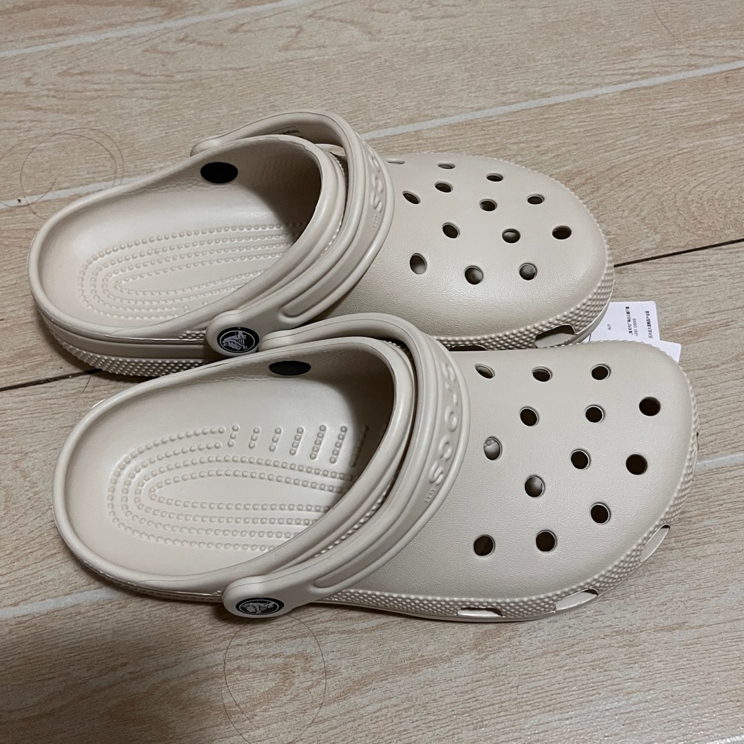 Crocs w6- stucco, Women's Fashion, Footwear, Slippers and slides on Carousell