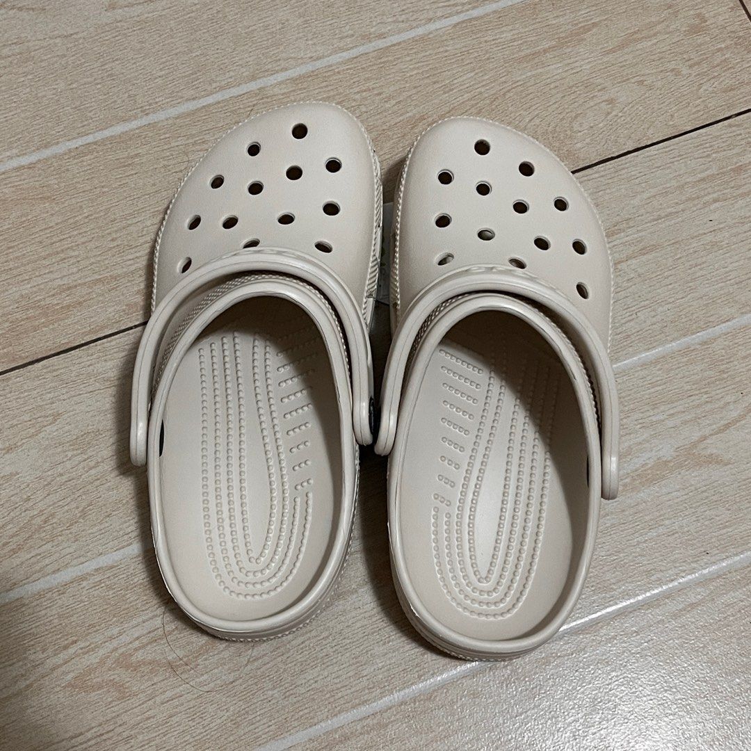Crocs w6- stucco, Women's Fashion, Footwear, Slippers and slides on Carousell