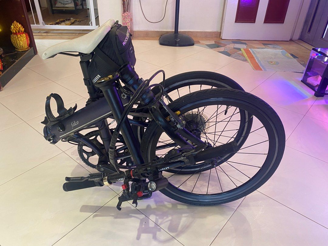 Dahon Folding Bike, Sports Equipment, Bicycles & Parts, Bicycles on Carousell