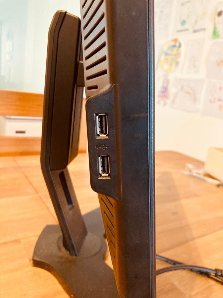 Dell P190Sb 19" Professional LCD Monitor with Stand, Computers & Tech ...