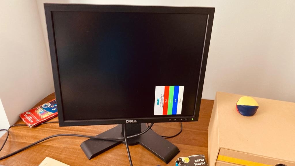 Dell P190Sb 19" Professional LCD Monitor with Stand, Computers & Tech ...