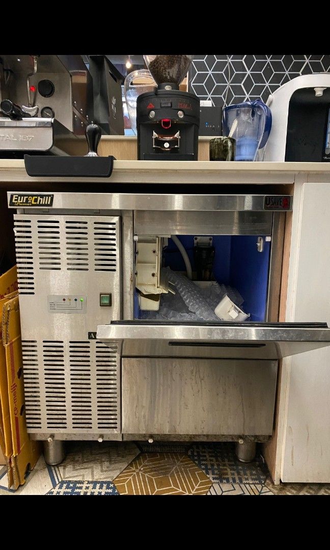 Eurochill Ice Maker Machine, TV & Home Appliances, Kitchen Appliances ...