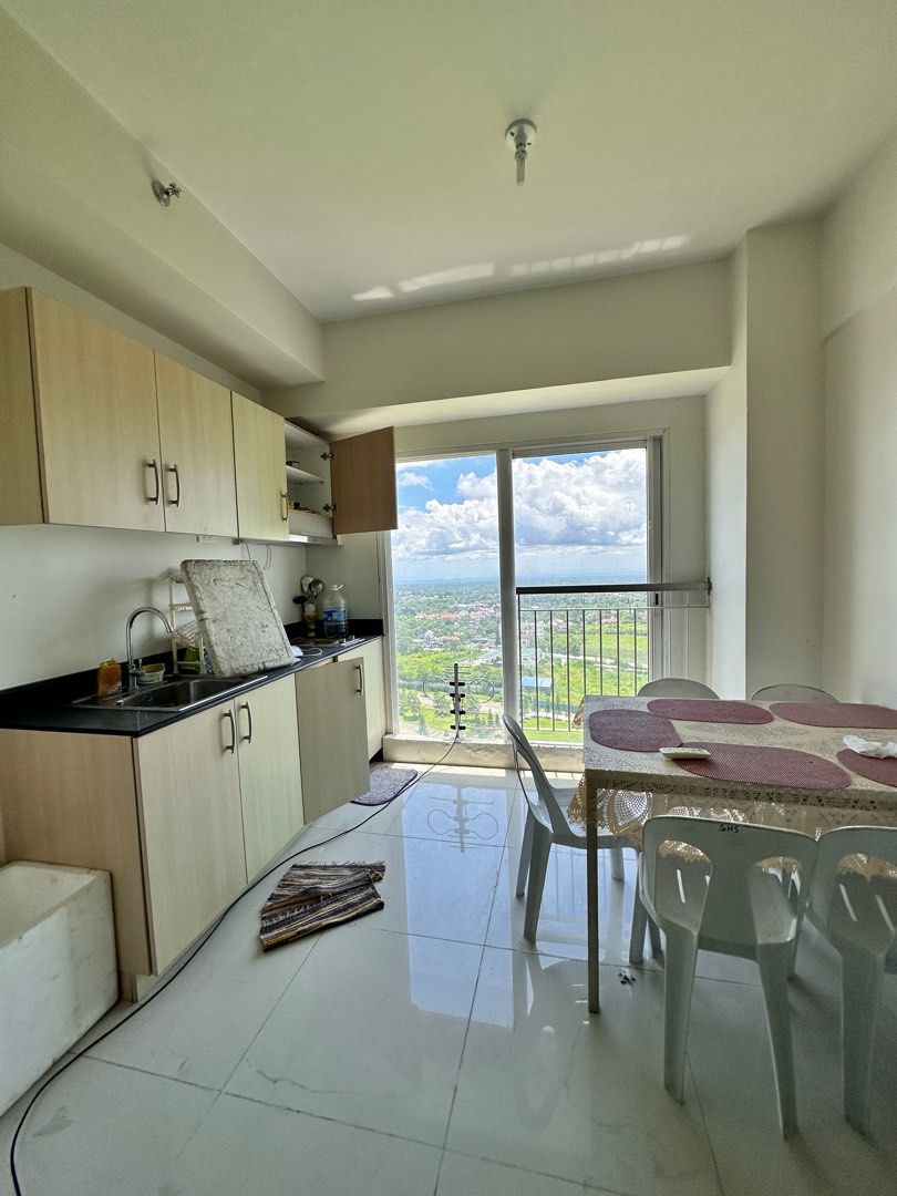 Foreclosed Condominium Unit in Tagaytay, Property, For Sale, Apartments ...